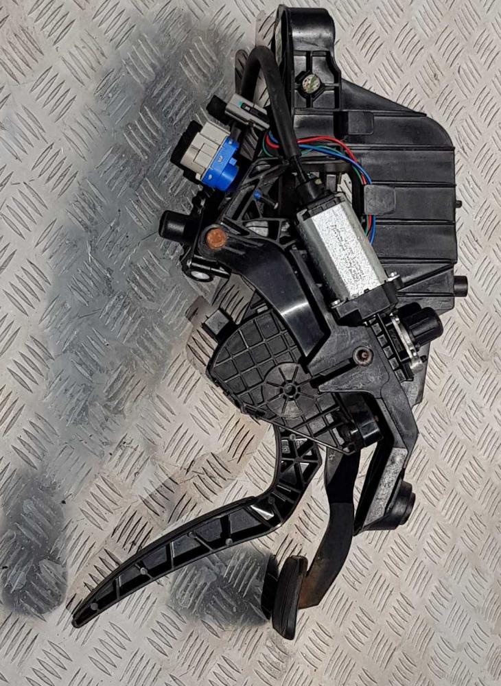 Педальный узел Ford Explorer 5 BB53 9F856; BB5A 9F836; CB5Z 2C434 B ...