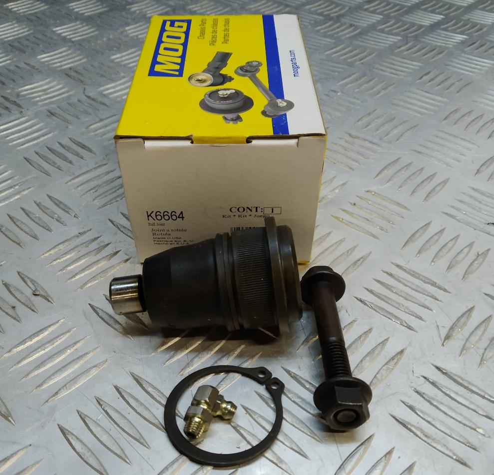 Шаровая опора переднего рычага верхняя Chevrolet TrailBlazer 2001-2009 ...